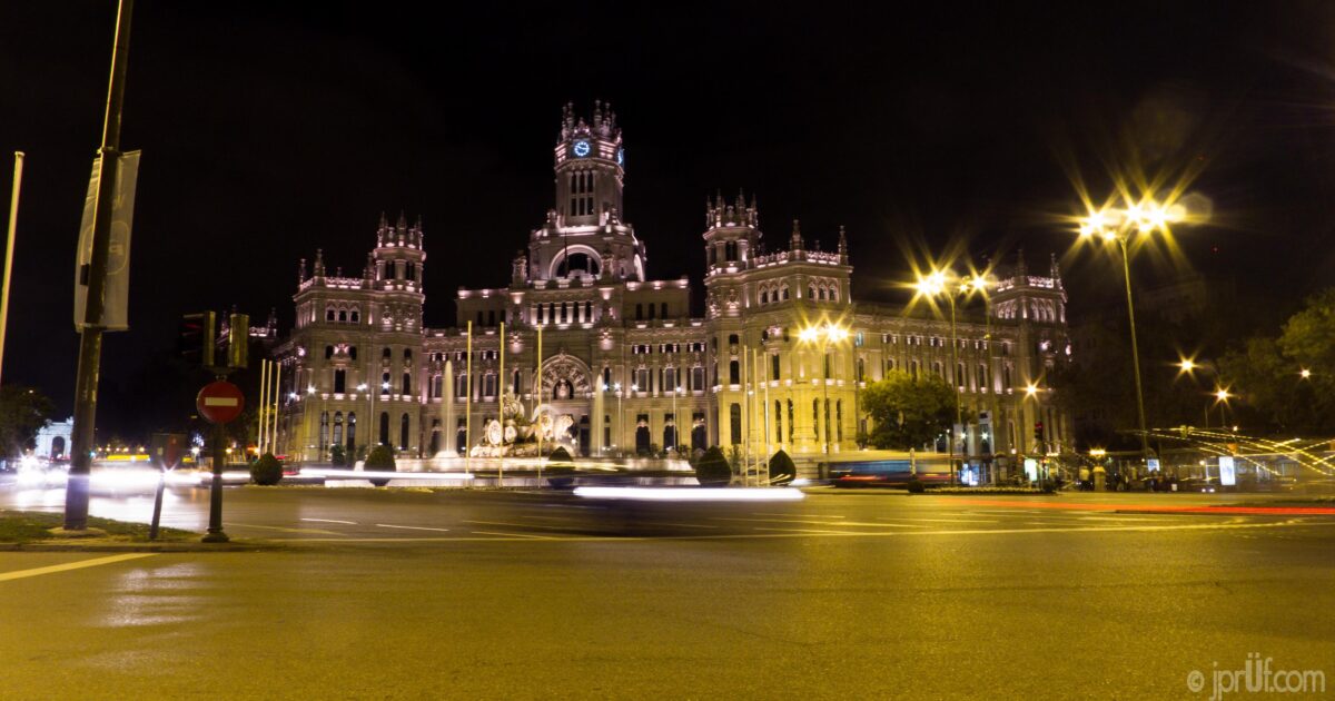 Madrid at Night (Photography)